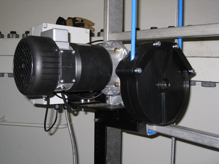 Power Climber Wind | IBEX® 1000 Climb Assist Photos